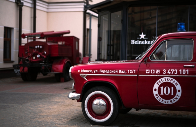 Drive Your Brand Forward with Custom Vehicle Decals | Decentcustom