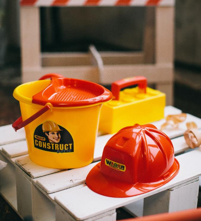 Building Trust: The Power of Custom Hard Hat Stickers for Construction ...