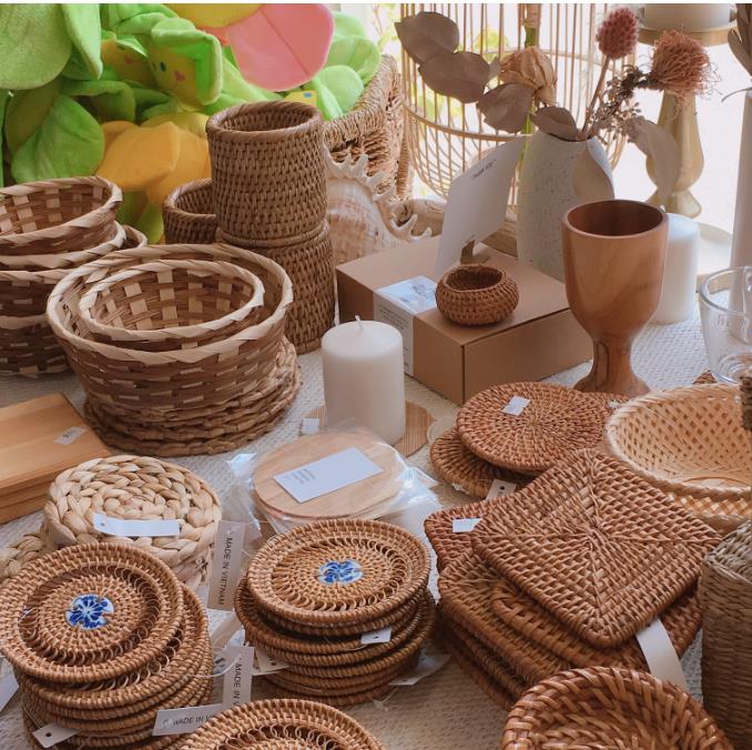 Boost Your Local Crafts Fair Visibility with Custom Products - An In ...